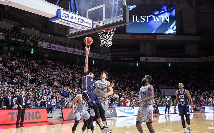 JUST WIN! 승리를 향한 여정이 시작되다2025-2026 시즌 KCC 이지스 홈 개막전 – KCC웹진